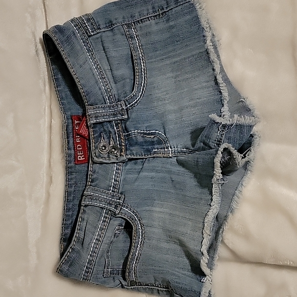 red velvet | Shorts | Light Wash Jean Shorts | Poshmark